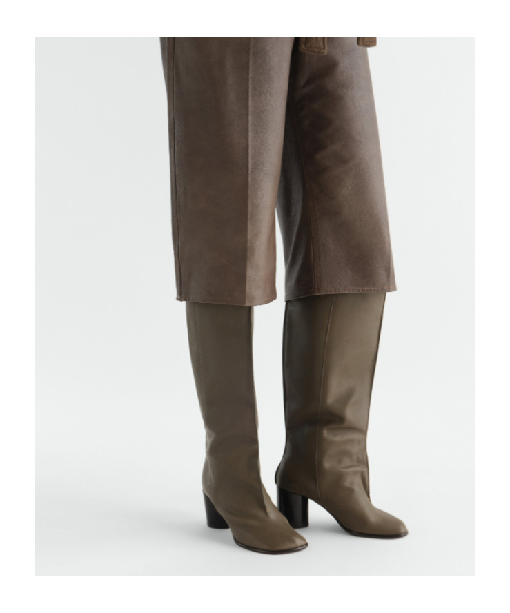 LEMAIRE Lemaire Soft Glossy Leather Crease Sleeve Boots